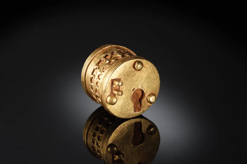 A precision mechanical masterpiece in miniature | PSI Center for ...