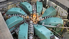 The proton accelerator at the Paul Scherrer Institute: forty years of ...
