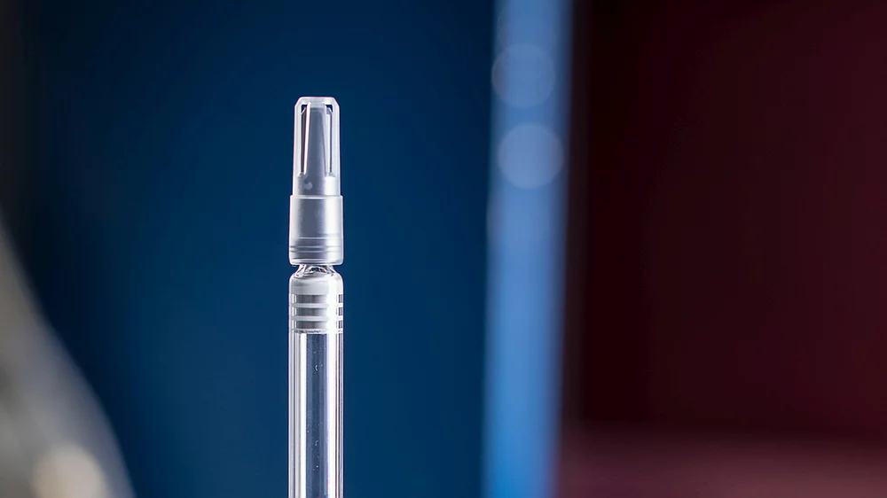 Imaging the inside of injection needles with neutrons | News & Events | PSI