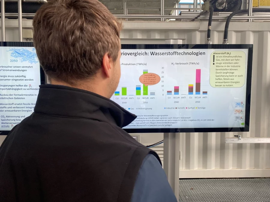 Our group and lab at the PSI Tag der Offenen Tür 2022: Discovering ...